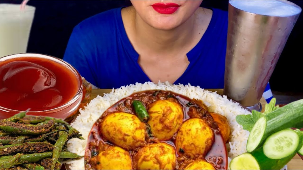 EATING SPICY EGG CURRY 🔥 WITH BASMATI RICE | EXTREMELY BIG BITES ...