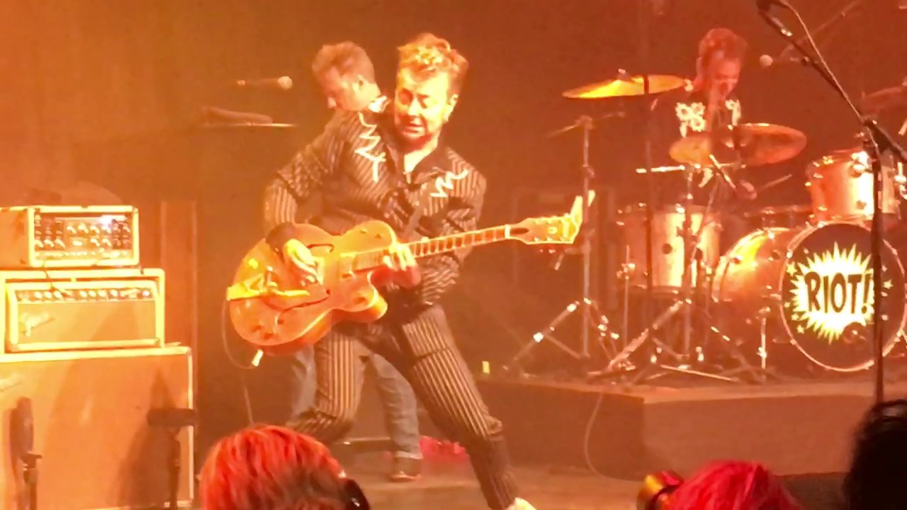 Brian Setzer Rockabilly Riot live concert in London -Rumble in Brighton ...