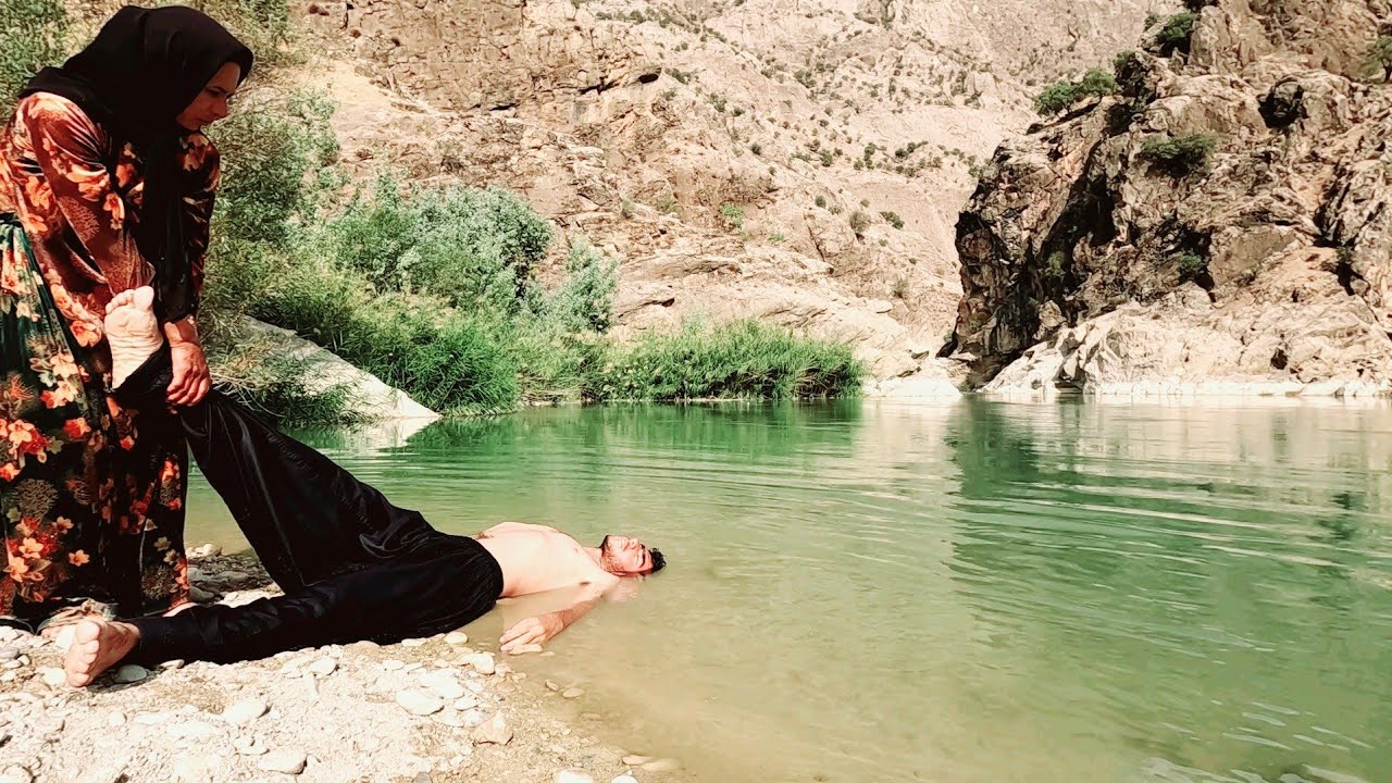 Perseverance in the Wilderness: A Nomadic Mother's Relentless Search ...