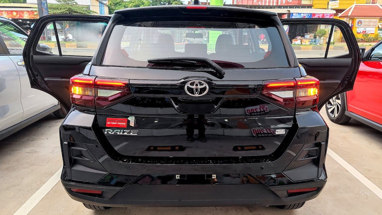 NEW Toyota raize 2023 1.0L Black Color / Review Interior and Exterior ...