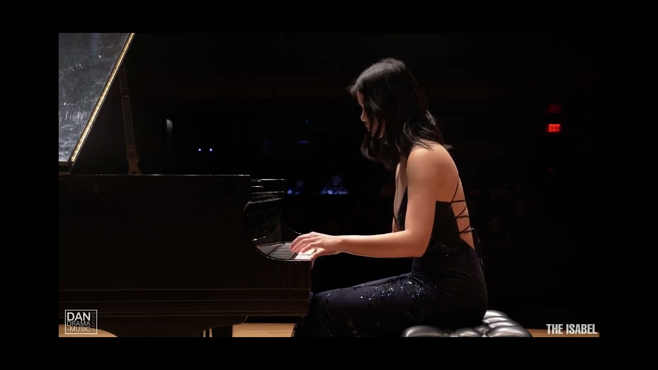 Prokofiev - Dance of the Knights from Romeo and Juliet (Cindy Su) - YouTube