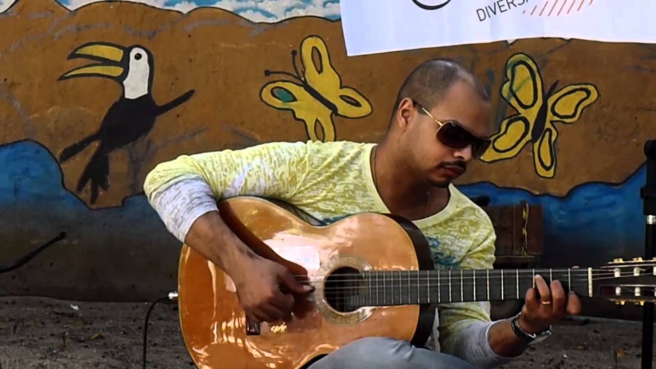 "Consolação - Berimbau" MARCEL POWELL live at ABM Park 01/05/2013 - YouTube