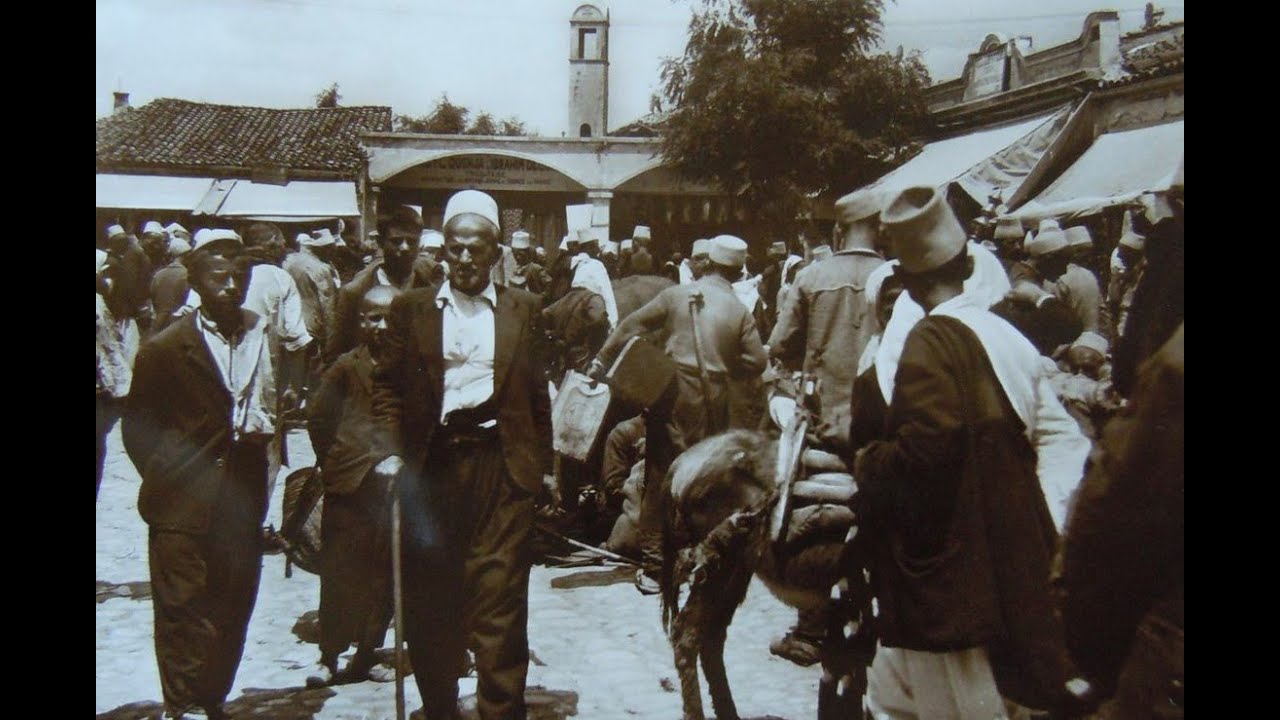 Pamje nga Tirana e viteve 1938-1940 - YouTube