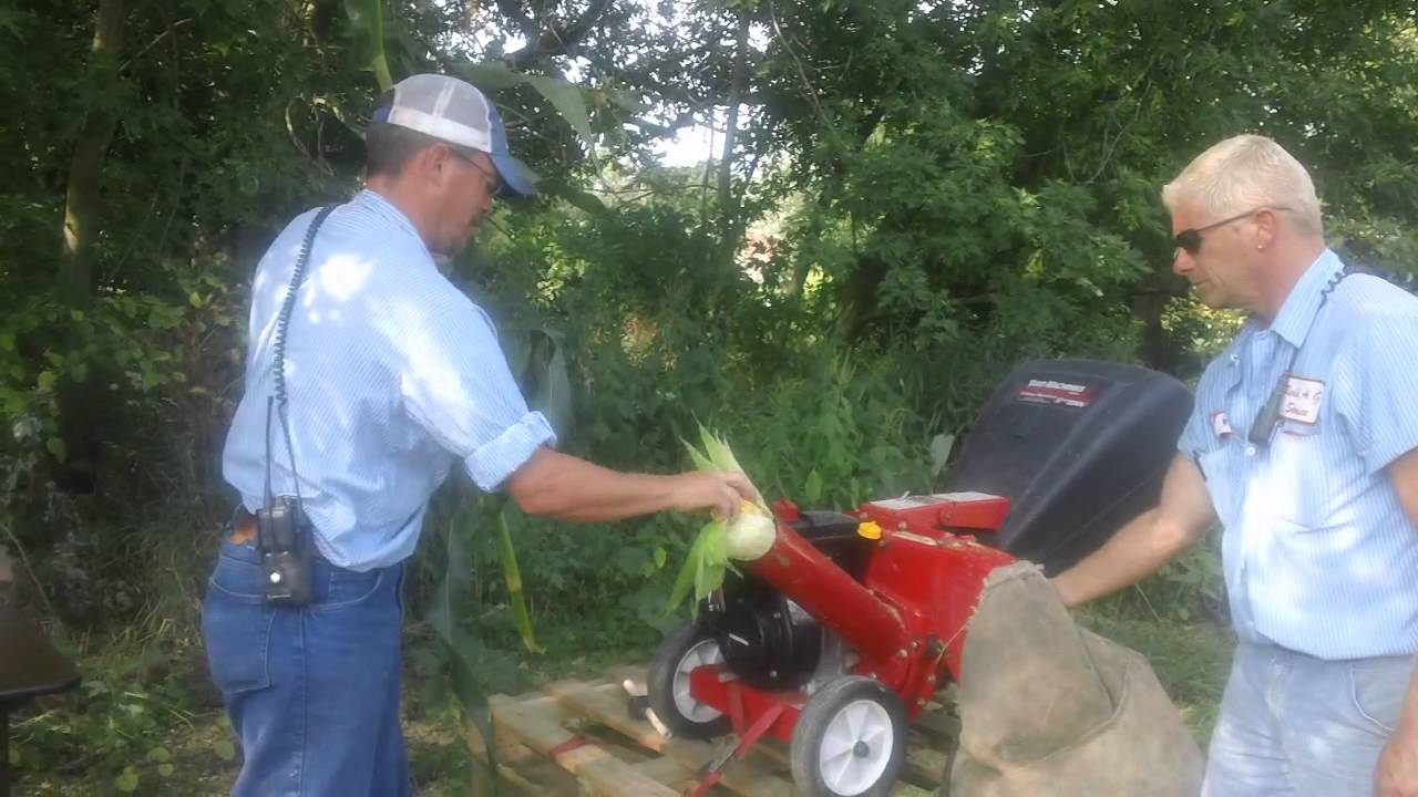 Corn Silage Chipper Days-Reddy Ag - YouTube