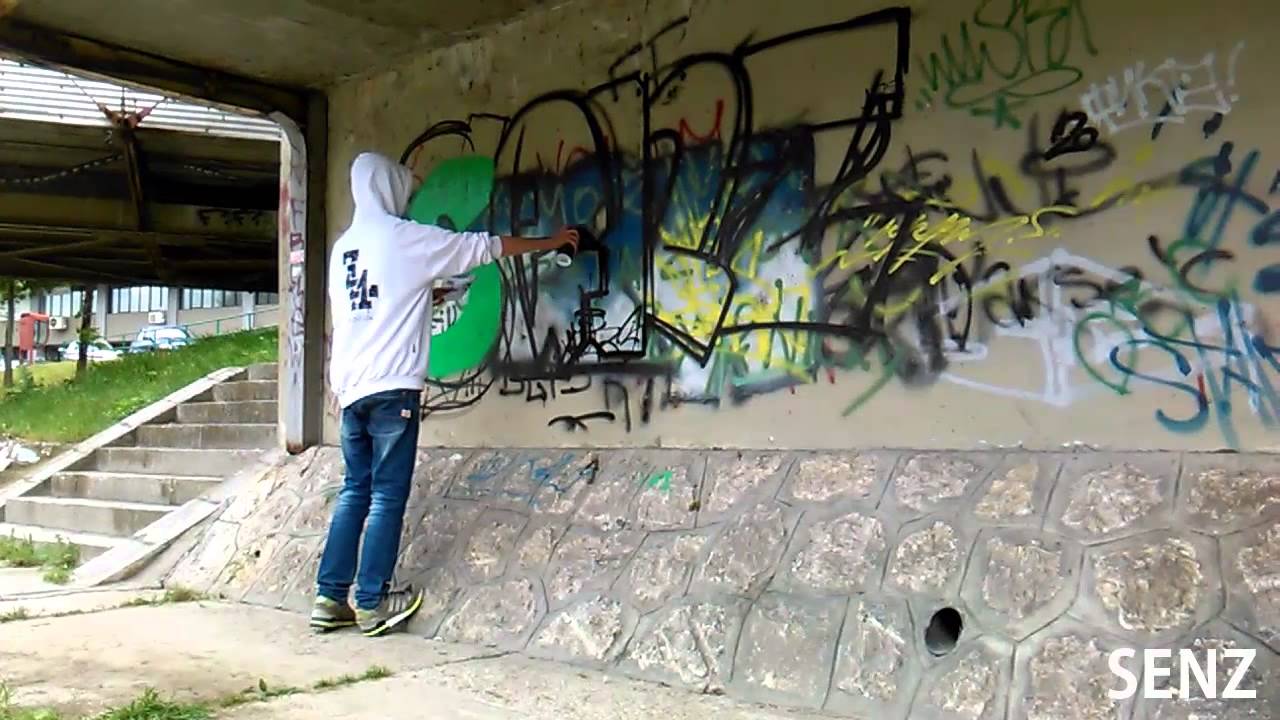 031 Crew - Graffiti 2014 SENZ,SNEK,IKS,REEF - YouTube