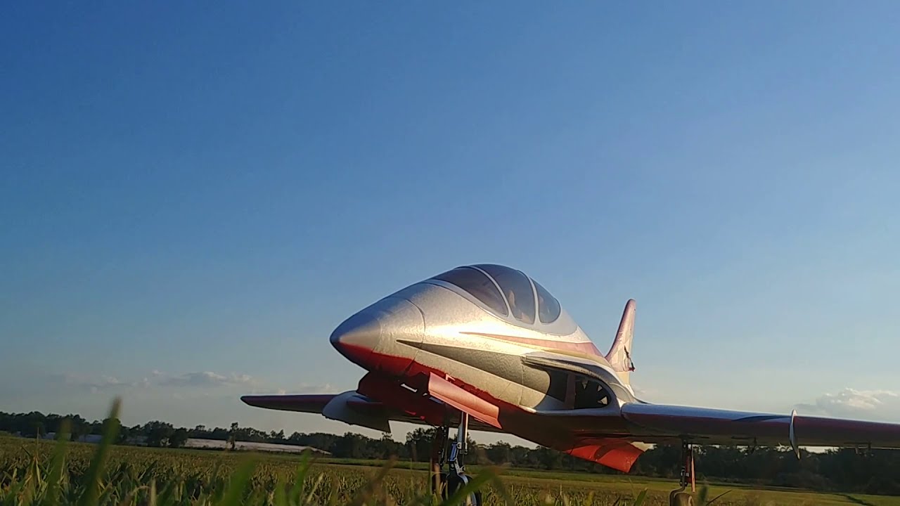 Motion RC Freewing Avanti s 80mm - YouTube