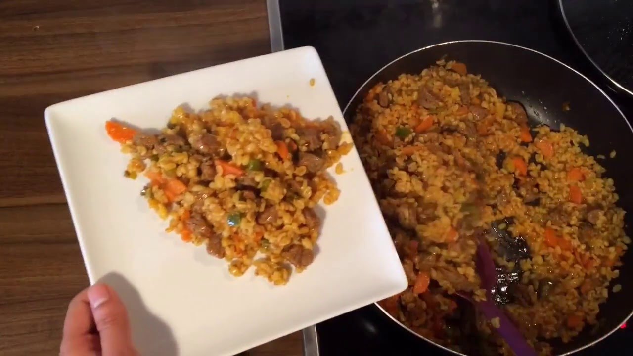 Etli Körili Bulgur Pilavi/Fleisch curry Bulgur Reis risotto einfach ...