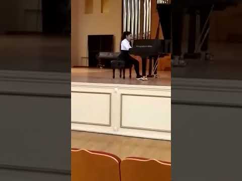 Yevlax 1 saylı musiqi məktəbi Respublika Akademik xalq caz festivalı Y.Vesnyak caz vals D.Aytac