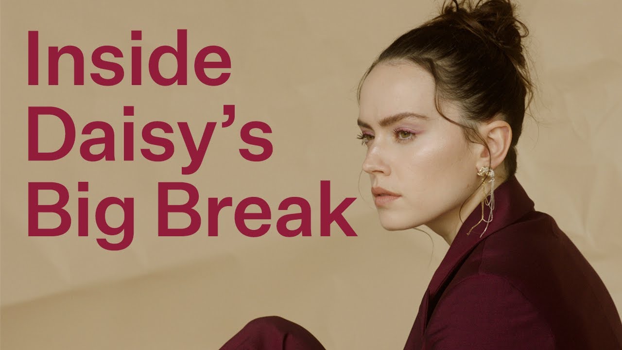 Daisy Ridley Breaks Down Her First Moments Of Fame - YouTube