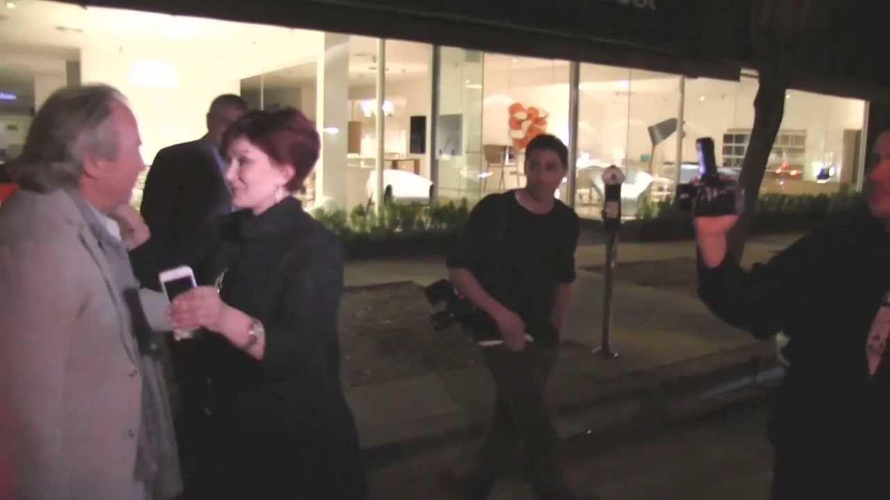 Sharon Osbourne Is Moved By A Picture Of Amy Winehouse And Kelly ...