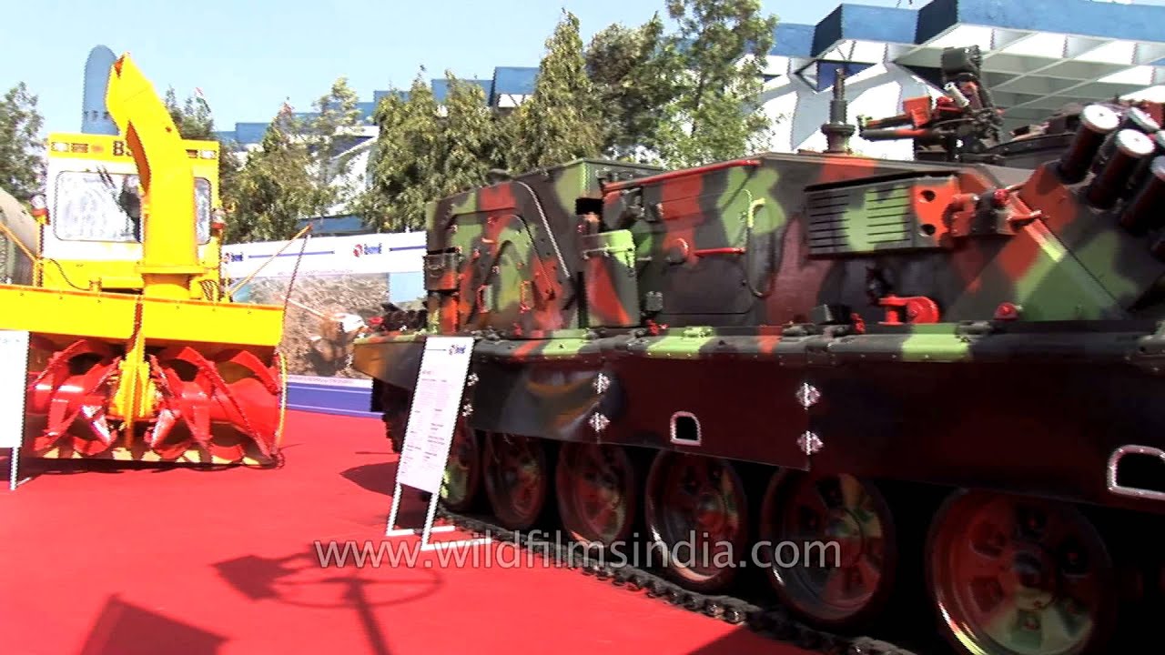 Armoured Recovery Vehicle WZT-3 - YouTube
