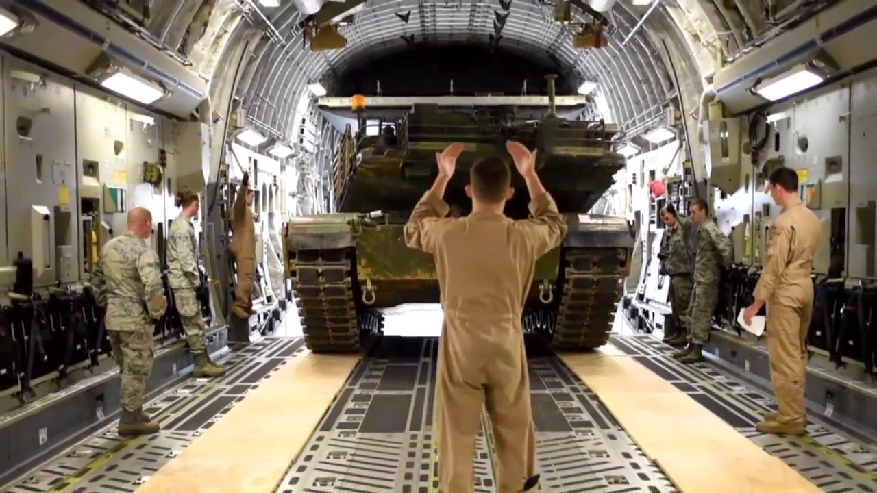 M1A2 Abrams Tanks Upload on C-17 Globemaster III at Ramstein - YouTube
