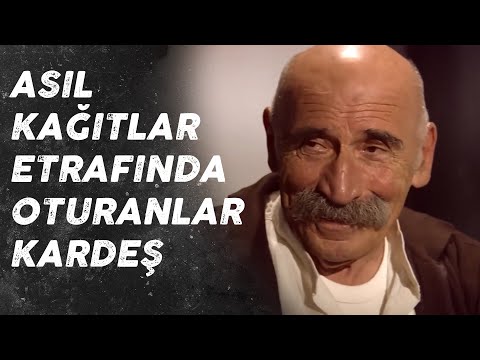 Ömer'e Kumar Oynamayı Öğretiyorum