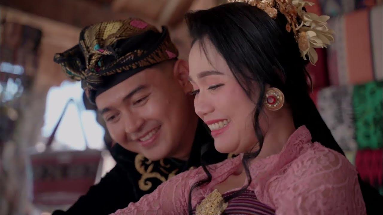 LAGU SASAK TERBARU PADE SUKE - YouTube