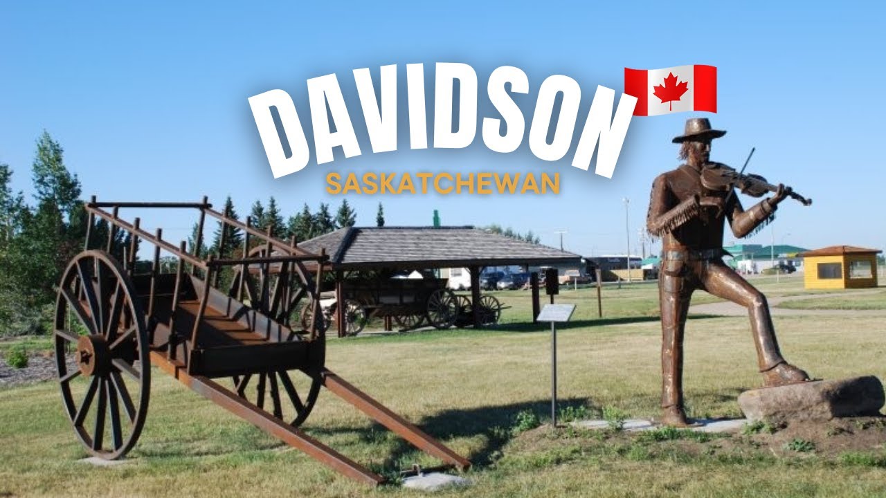 Drive around town of DAVIDSON, Saskatchewan (the town in the middle of ...