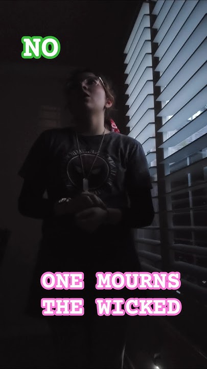 No one Mourns the Wicked -- Wicked #fyp #singing #galinda # ...