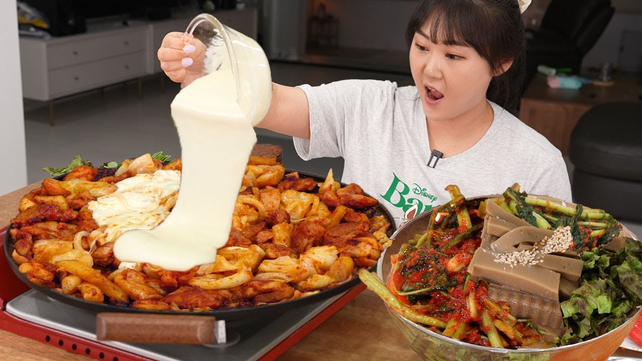 시원한 열무김치 묵사발과 🧀치즈폭포 닭갈비 먹방 | Yeolmu Kimchi MukSabal & Dakgalbi ASMR ...