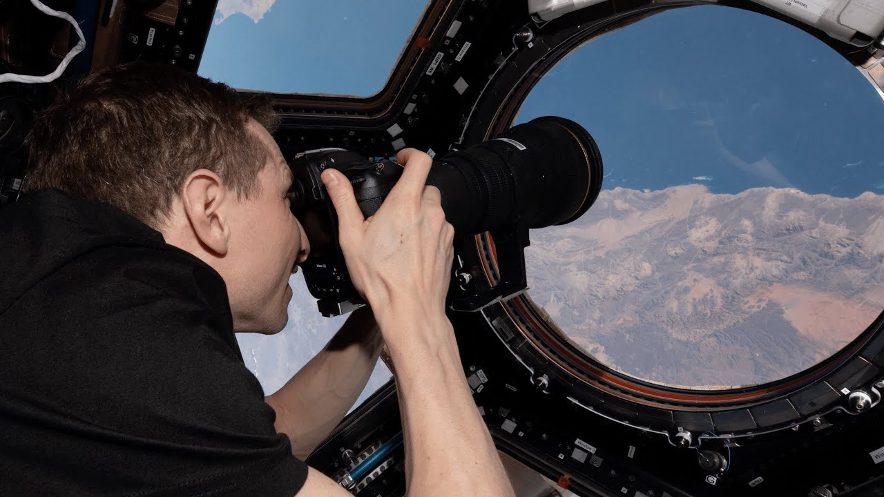 NASA ScienceCasts: Station Science 101 - Earth Observation from the Space Station - YouTube