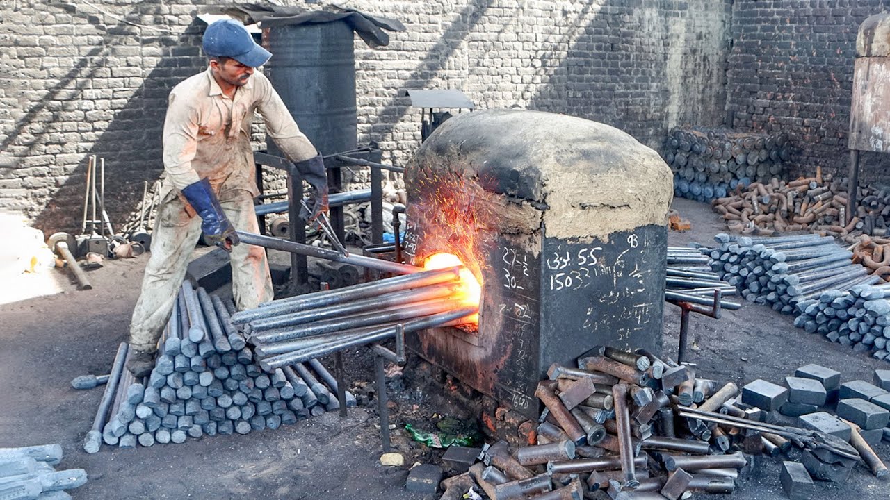 Most Incredible 8x8 Truck Axle Forging Process from Rusty Ship Anchor ...