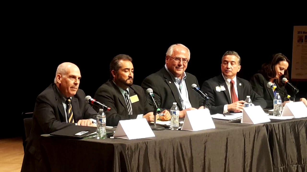 2018 Santa Fe Mayoral Debate - Joseph Maestas ask Alan Webber a ...