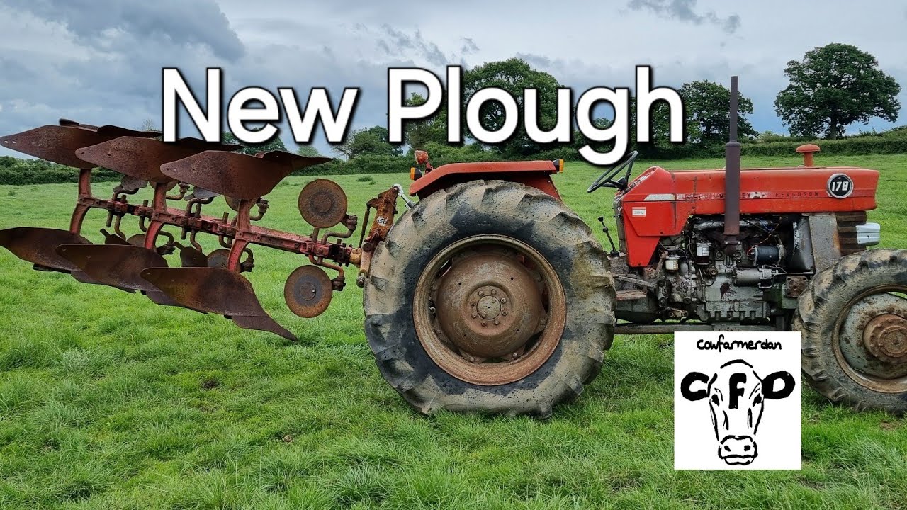 Vintage Thursday. Massey Ferguson 30 plough. - YouTube
