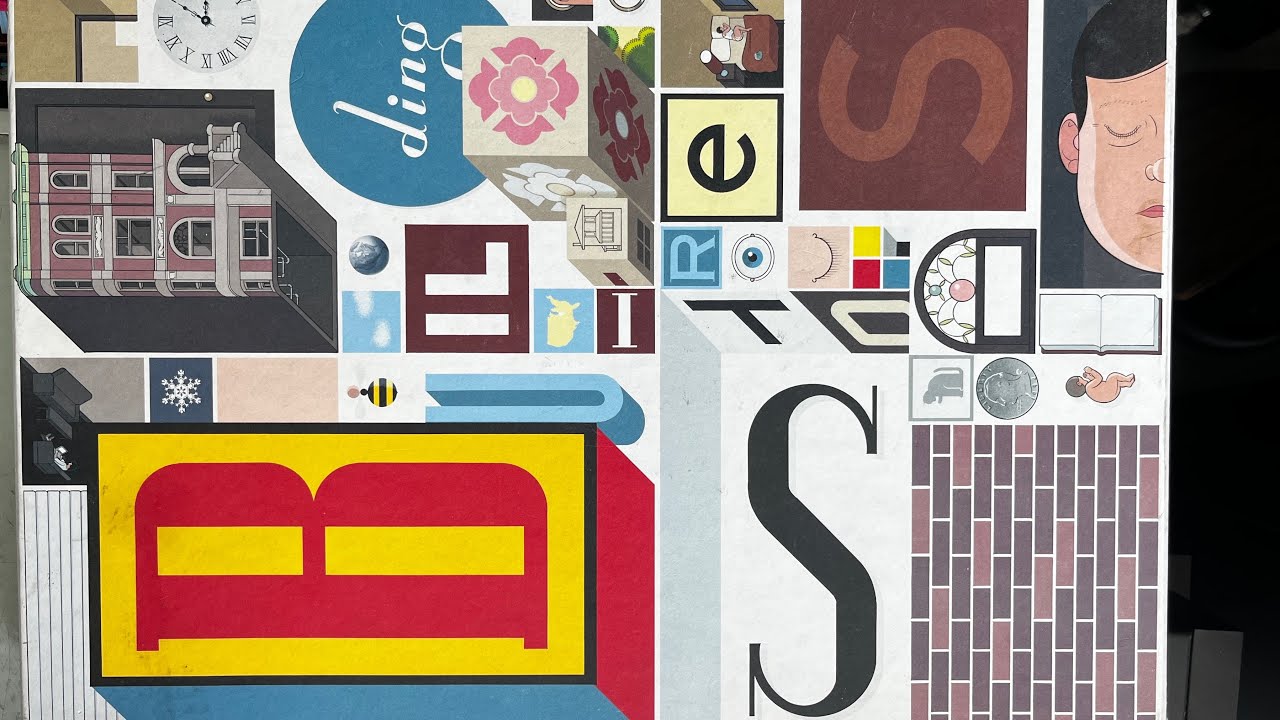 Chris Ware - Building Stories - Part 1 - YouTube