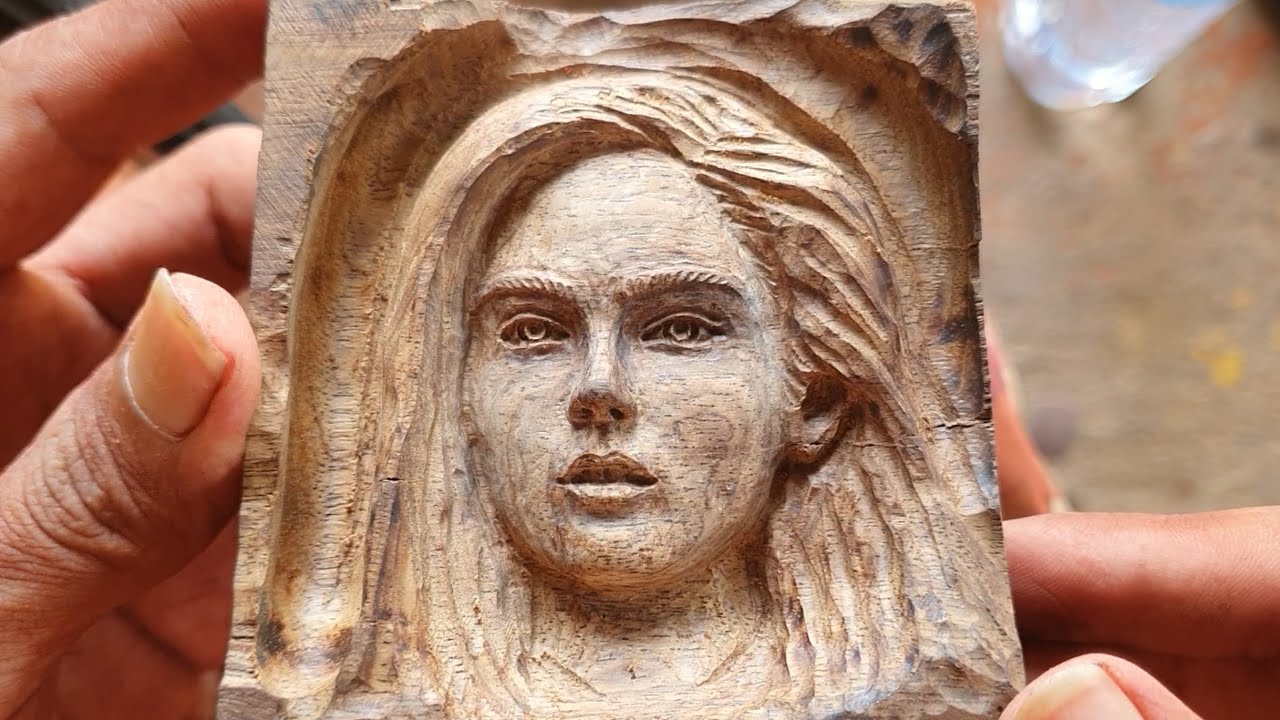 Sculpting a woman's face, learning to carve like#sculpture #art # ...