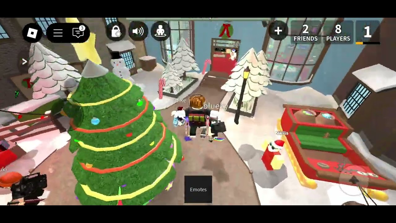 i play mm2 an maple hospital - YouTube