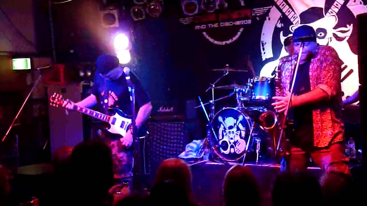 DEE MINOR & THE DISCHORDS - " Smash It Up " (2014) - YouTube