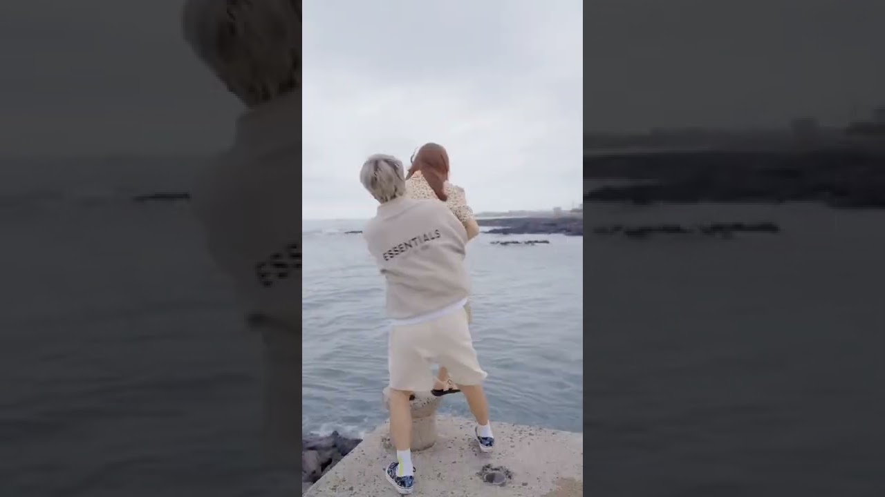 OH NO 😢 eunbee 0 hajoony Skyplus R - YouTube