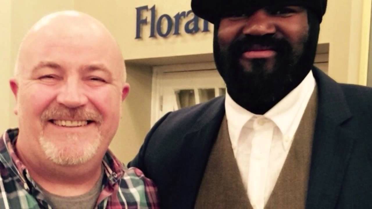 Don't Close Your Eyes Sung By Alan Henry - YouTube