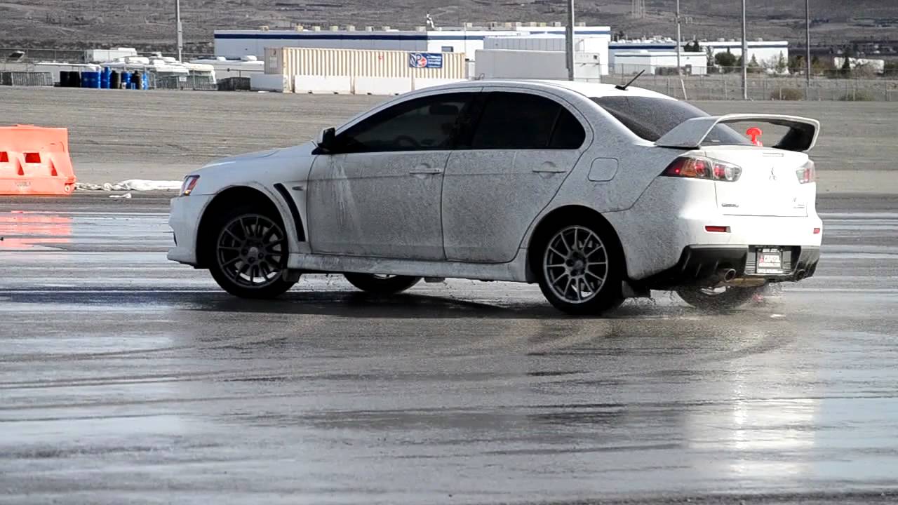 U-Drift - YouTube