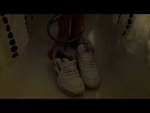 reebok shower