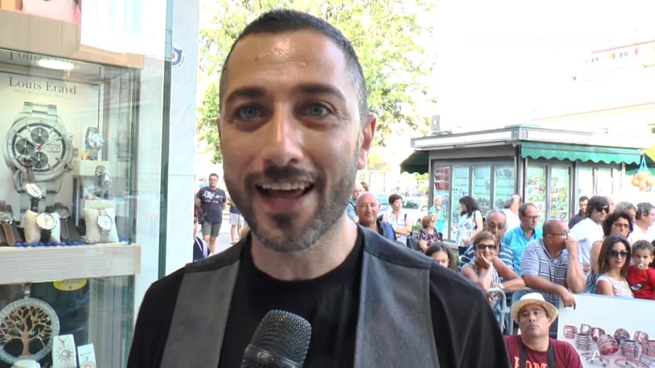 "Magnifico Incontro" con l'attore Carlo Caracciolo | CalabriaMagnifica ...