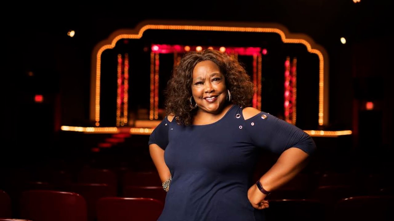 Huxsie Scott - Voice of Savannah - Local Jazz Singer and Vocalist - YouTube