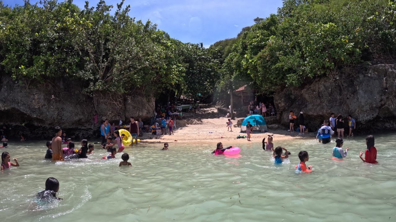 TINAGO PUBLIC BEACH | SOGOD, CEBU | BUDGET MEAL AT ITS BEST - YouTube