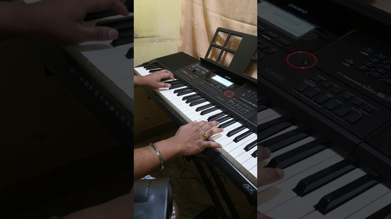 Blinding Lights - The Weeknd (Keyboard Cover) - YouTube