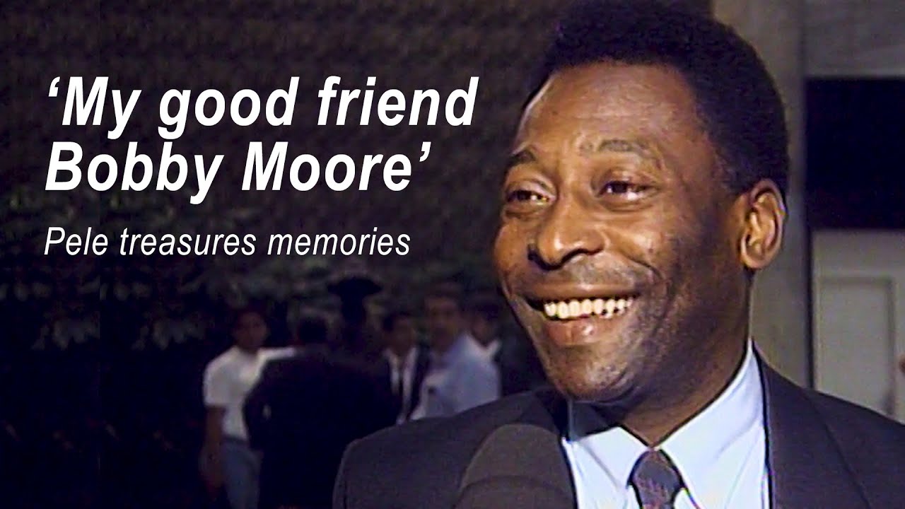 PELE greatest ever Brazilian cherished playing with Bobby Moore - YouTube