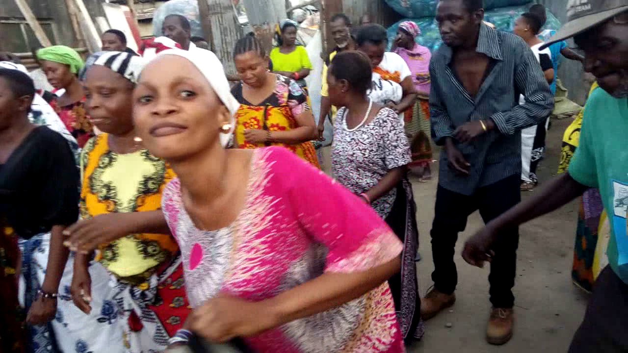 Wamakonde wapagawisha dar - YouTube