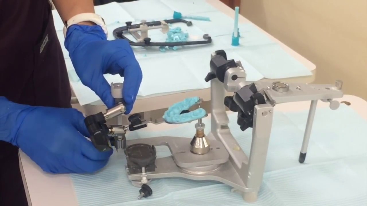 How to Take a Facebow Record - YouTube