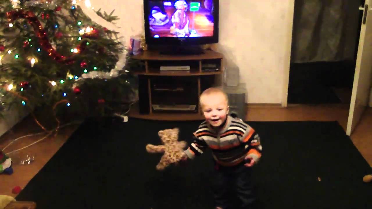 Novij god i Janka - YouTube