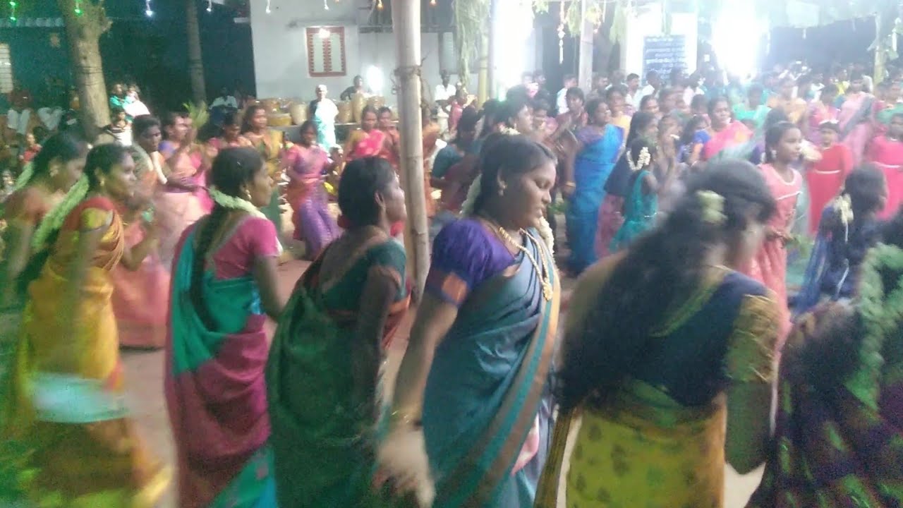 Alampachery Mulaipaari Festival 2023💗|Kummi dance😍|Alampachery - YouTube