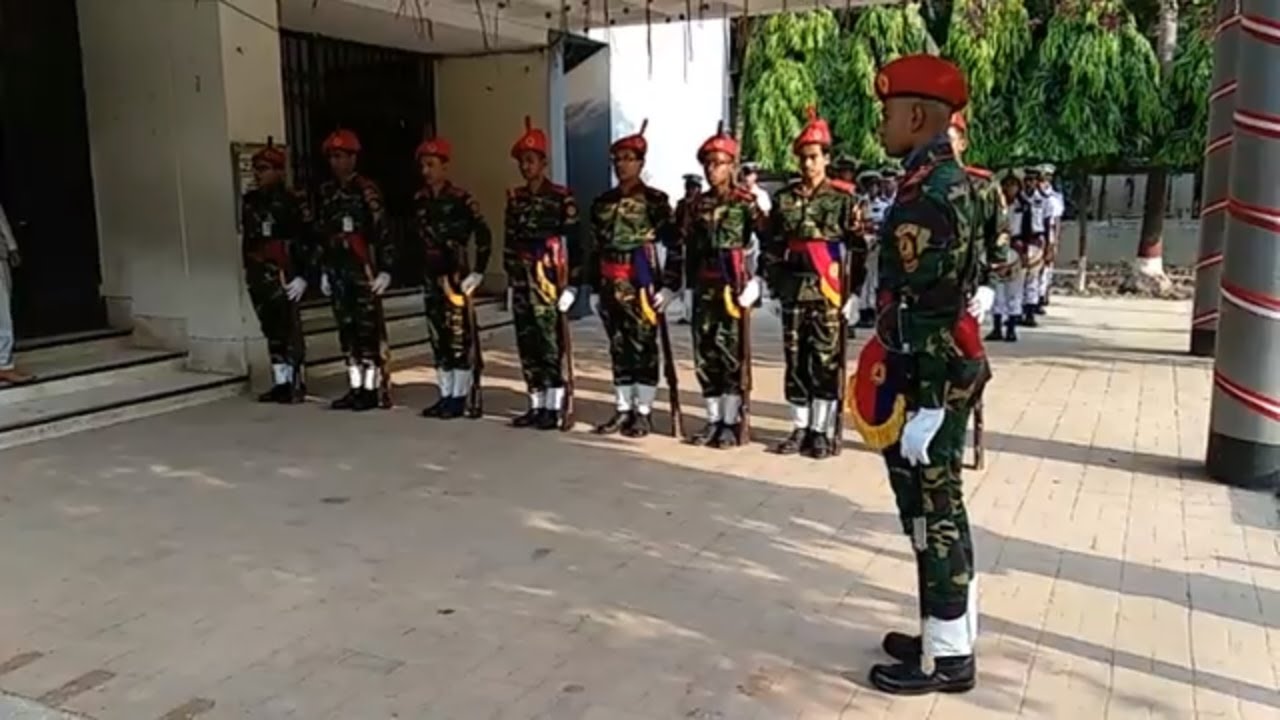 BNCC of MMSC Guard Of honour | BNCC | NCC Bangladesh - YouTube