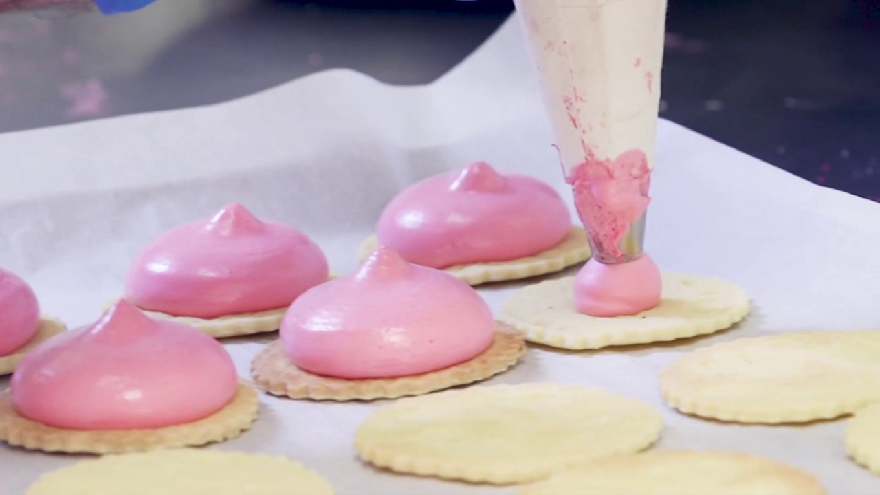 Sovereign Hill's Raspberry Drop Wagon Wheel - YouTube