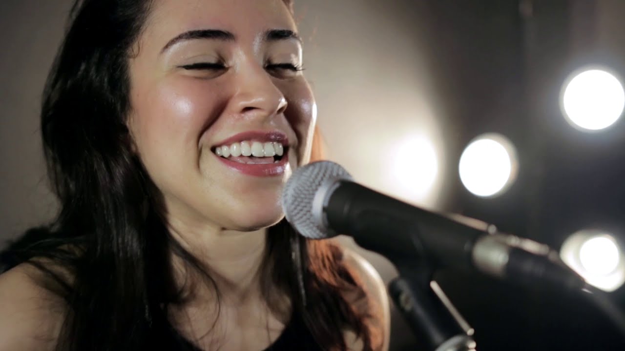 SHARI CHRISTINE Covers USE ME by BILL WITHERS - YouTube