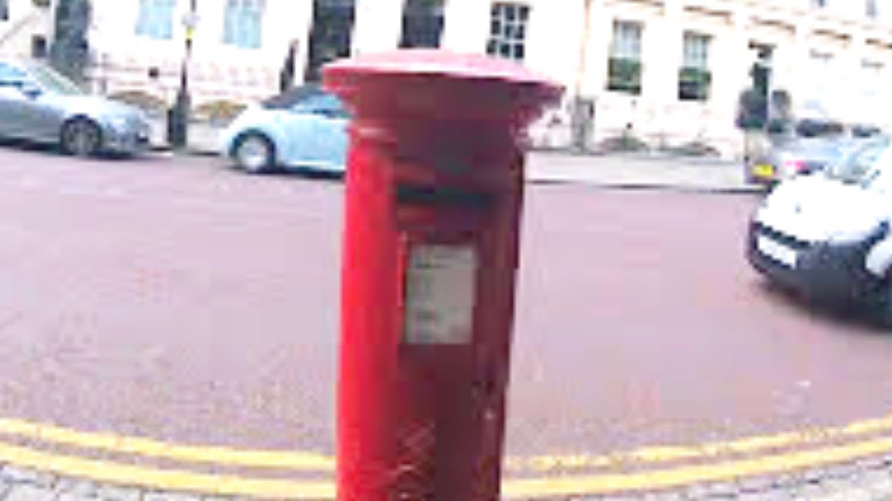 🔵 Royal Mail Red Post Box - Regents Park London - Post Boxes - YouTube