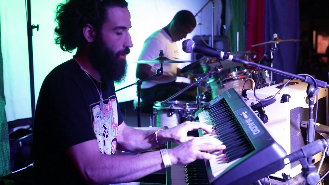 Kluster Phunk - Two Blue Buddies (Live @ Spring Threestival '18) - YouTube