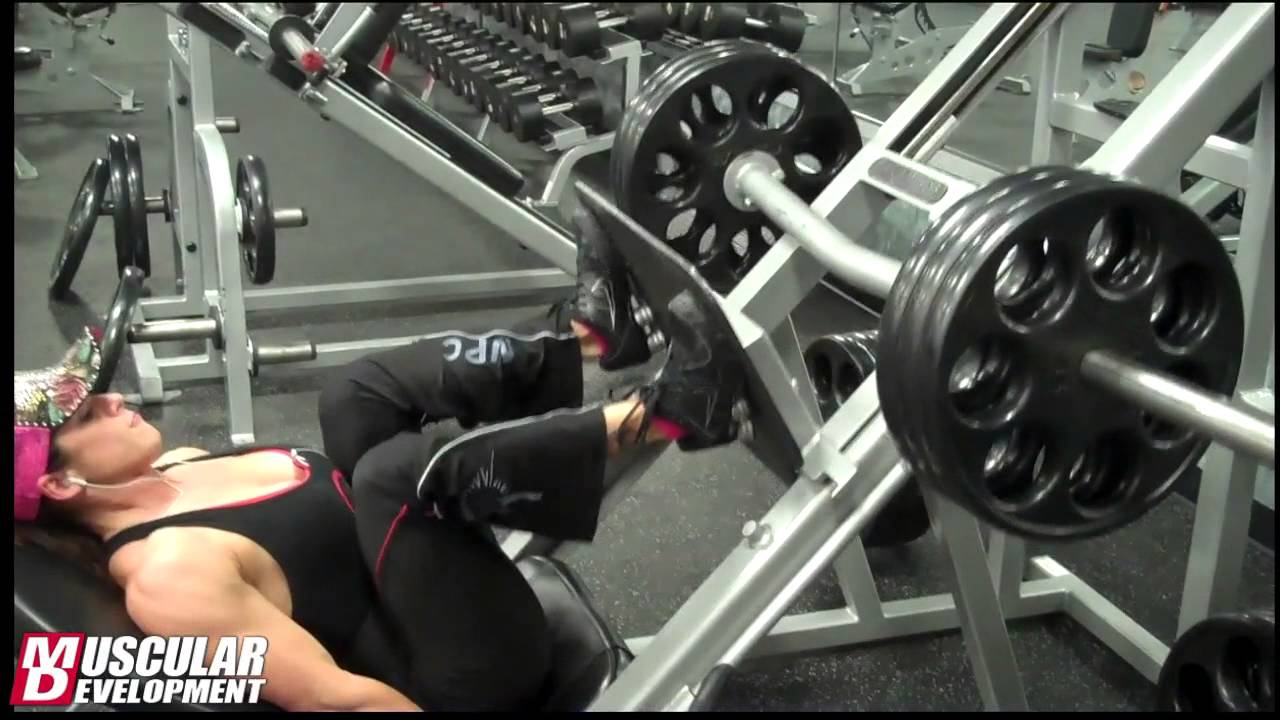Ann Titone - IFBB Figure Olympia Leg Prep - YouTube