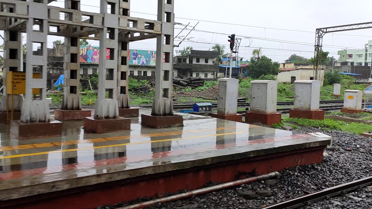 Valsad Railway station - YouTube