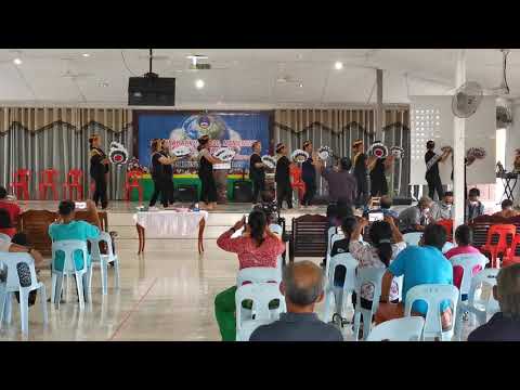 Tarian kaum kayan BEM Long Pilah Baram - YouTube